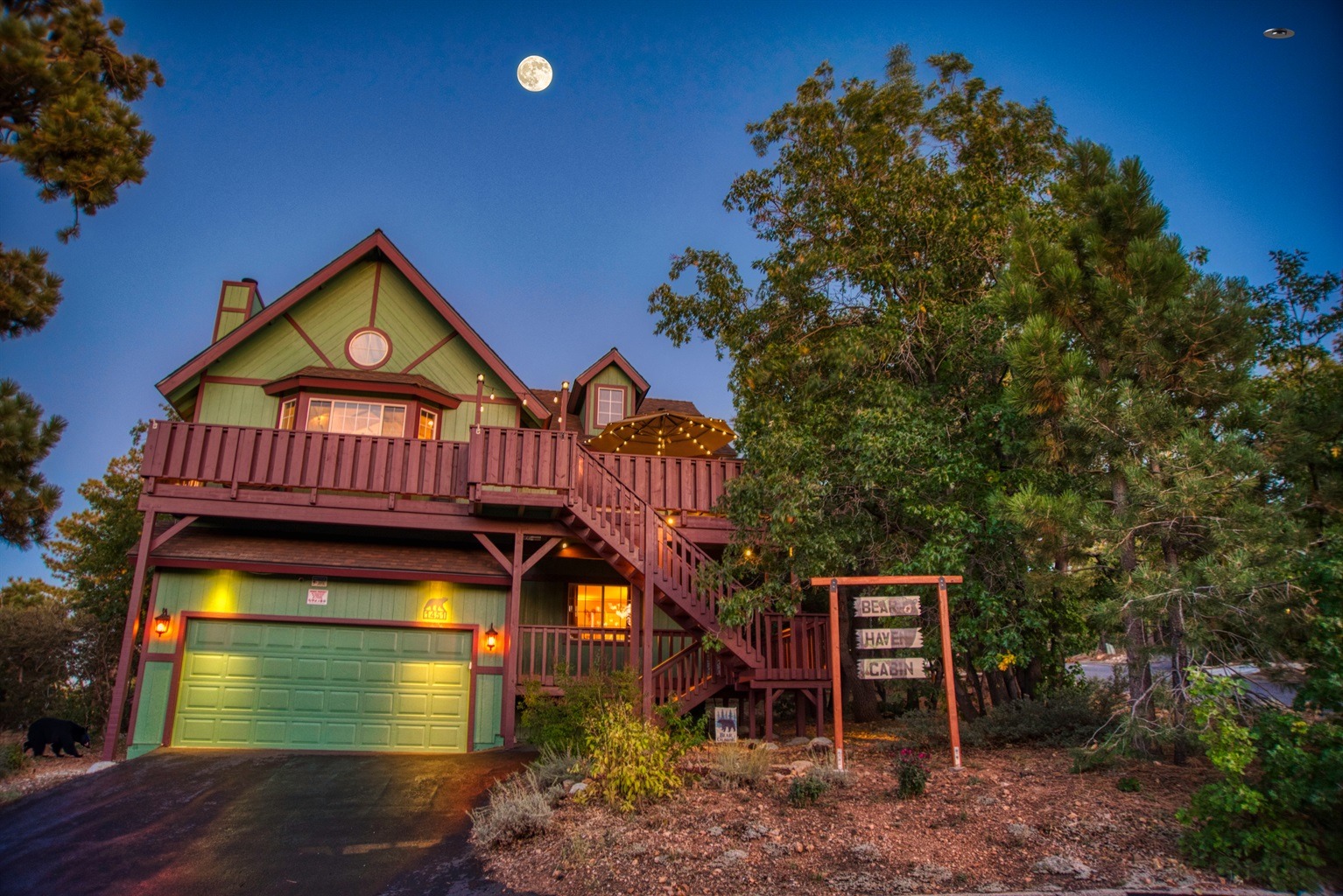 6 Best Off-grid Cabins for a Peaceful Getaway