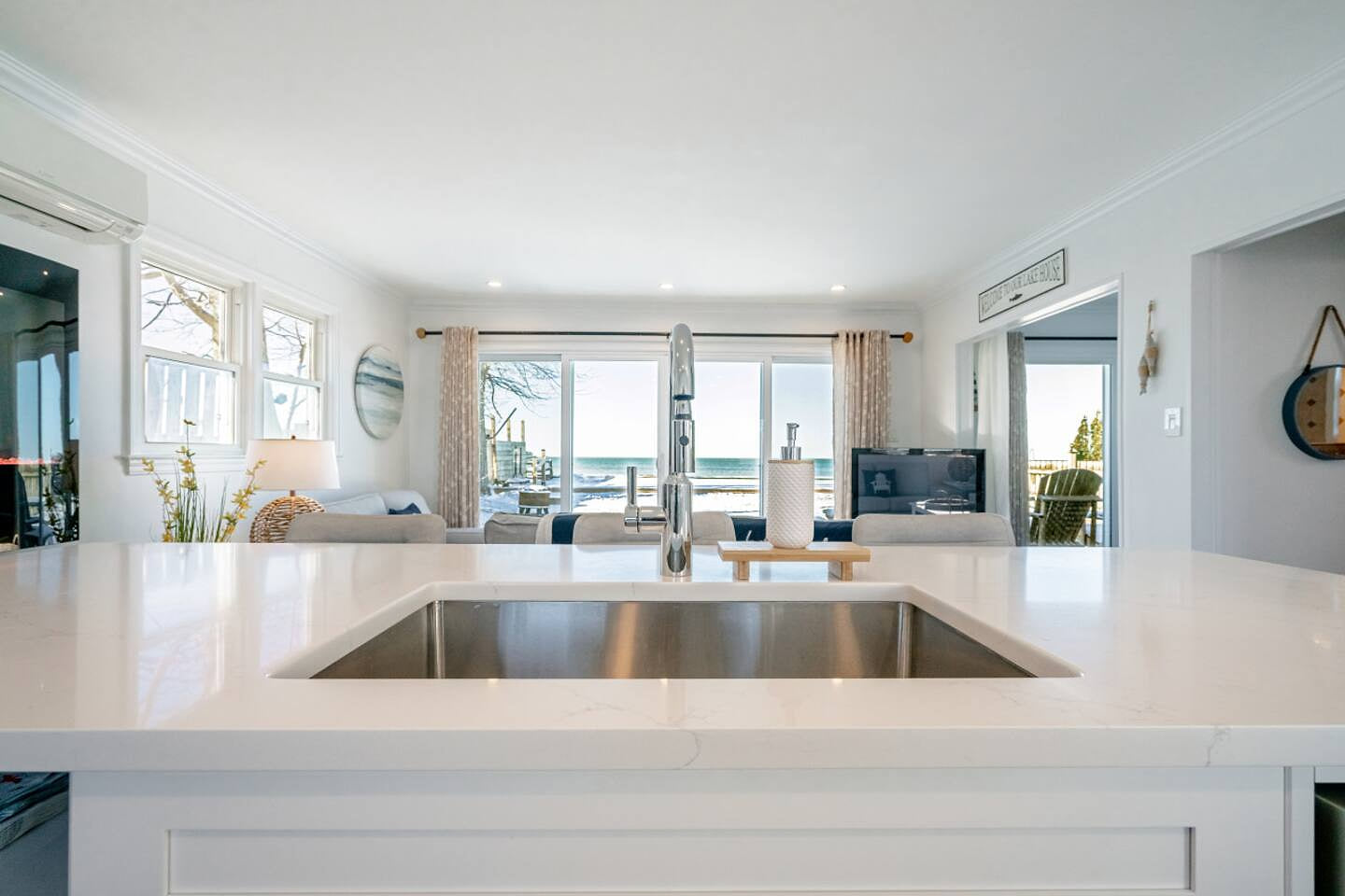 Wait 'n Sea Lake house near Point Pelee - Leamington