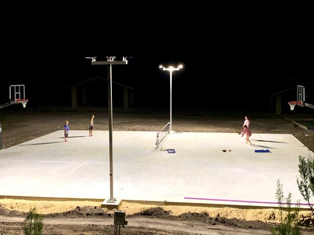 Cottage 1 at The Riv Resort - Uvalde