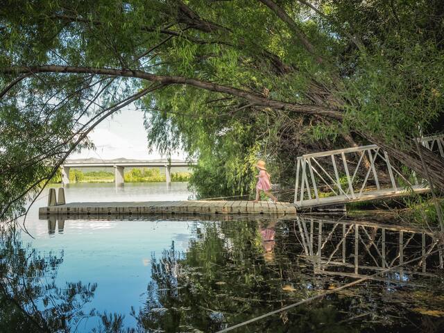 Cottage 1 at The Riv Resort - Uvalde