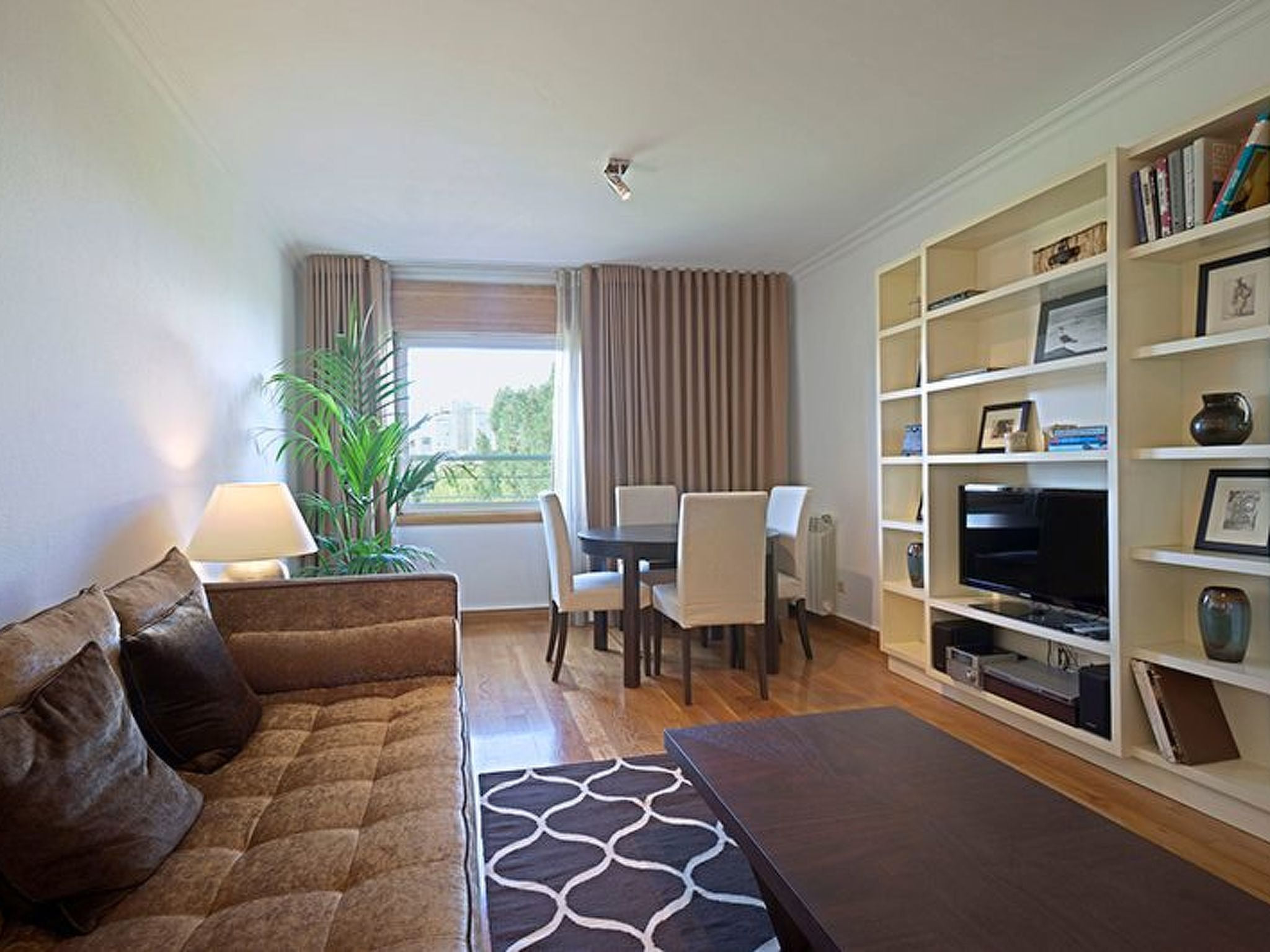 Grünes Ávila - Lisbon