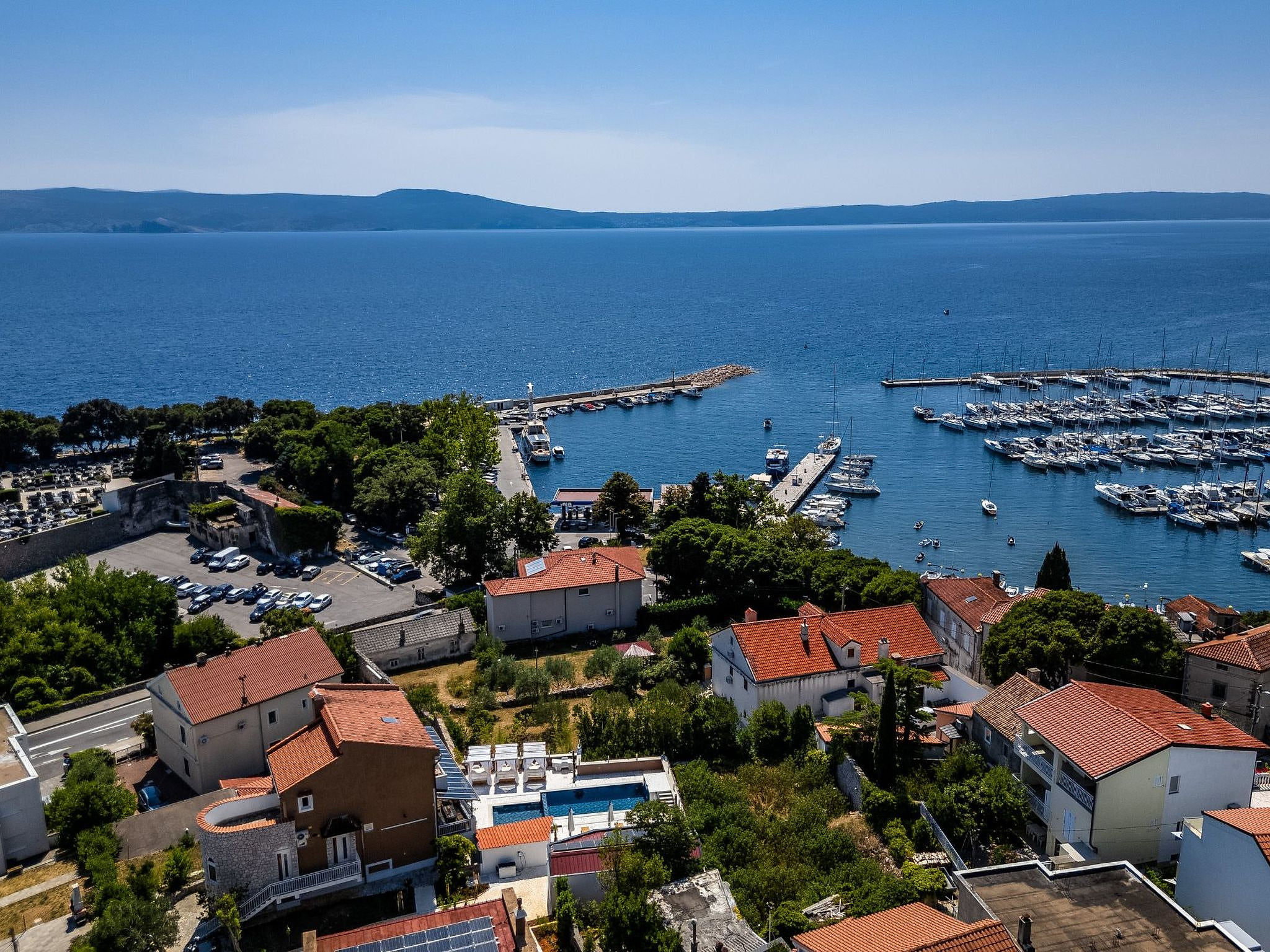 Wohnung Novi mali - Pool, Whirpool, Strandnähe - Novi Vinodolski