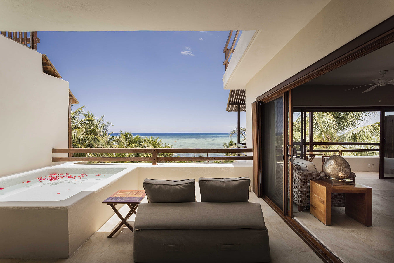 Sunset Crown Suite - Tankah Cuatro