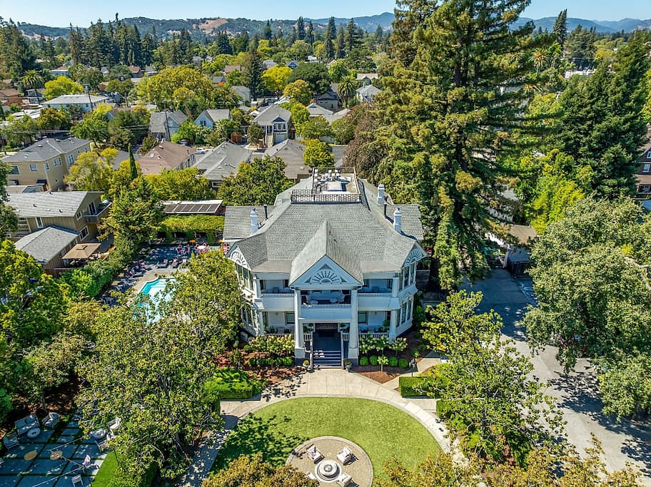 White House Napa 4 • Boutique Hotel Retreat - Napa