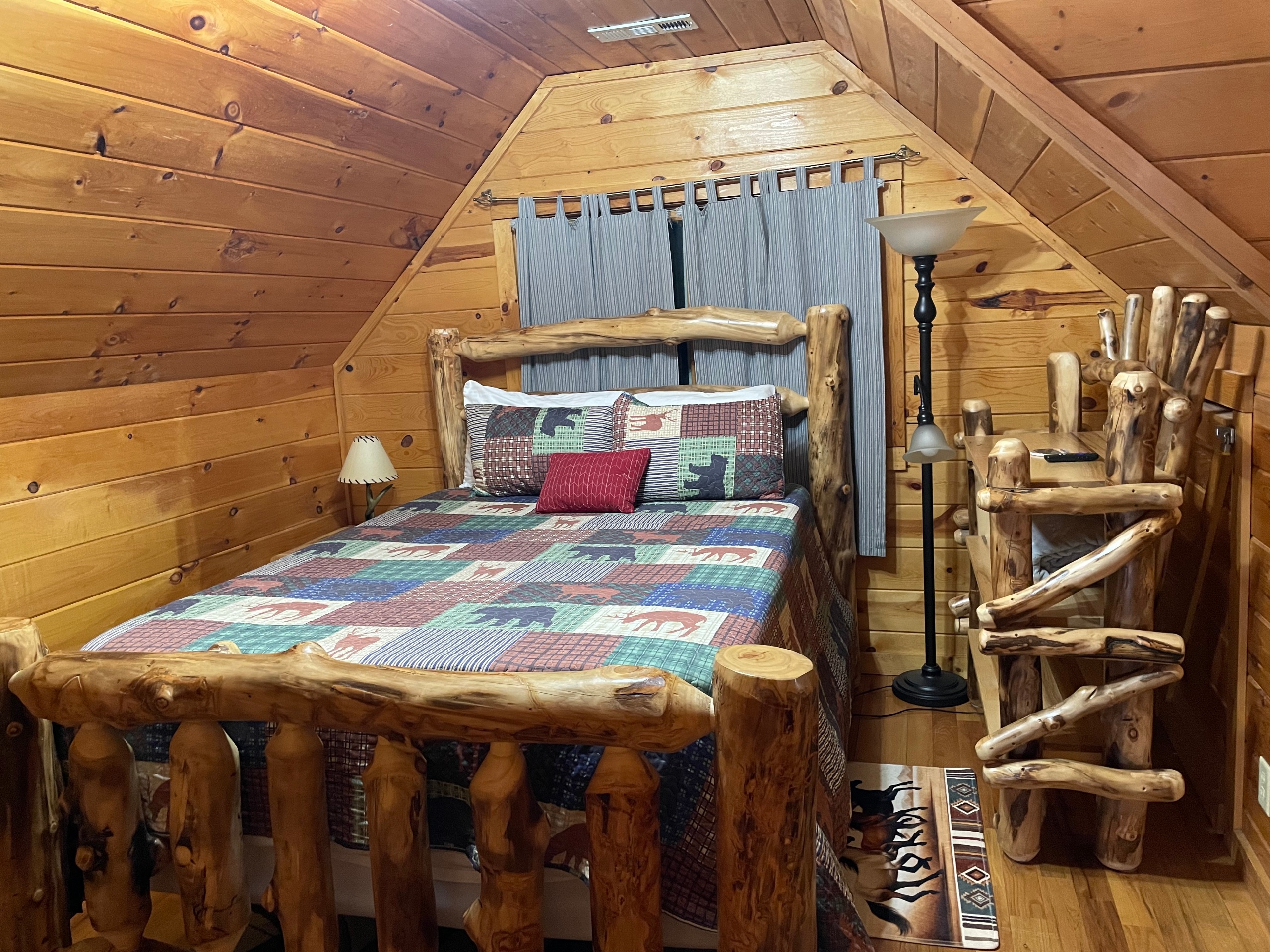 Private Log Cabin near Helen -Alpenhaus Cabins - Sautee Nacoochee